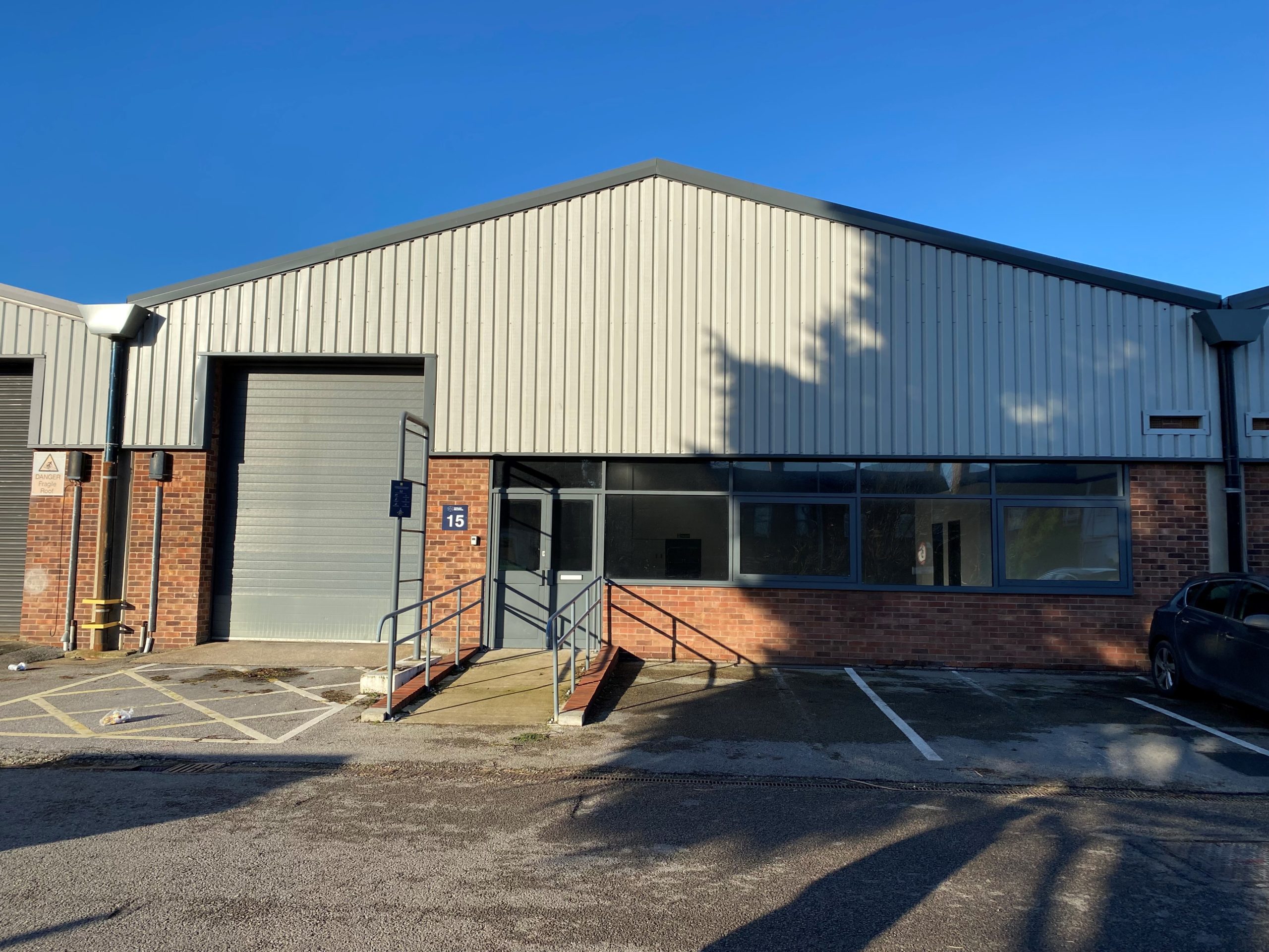 Unit 15 Central Trading Estate, A5104, A55, Marley Way, Saltney ...